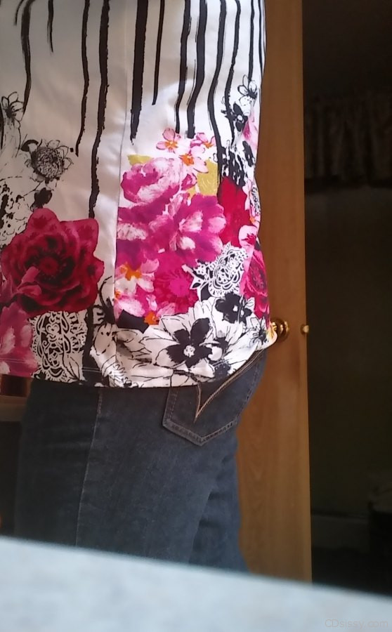 Bobbiesue - CDsissy.com