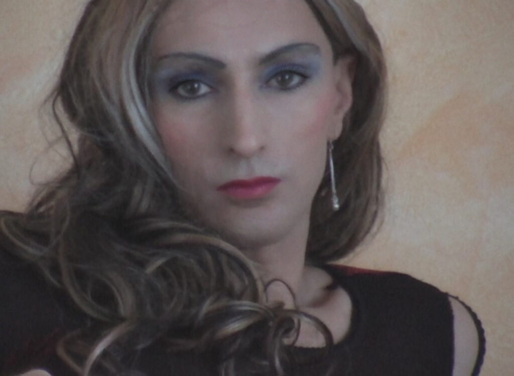 Lucienne - CDsissy.com